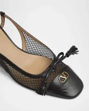 Valentino Garavani Valet Du Roi Vlogo Leather And Mesh Slingback Pumps - Nero