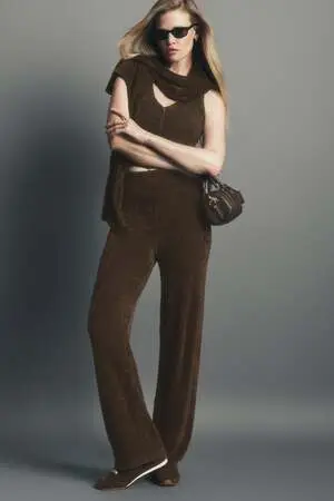 Alo Yoga Micro Chenille High-waist Straight Leg Pants - Espresso