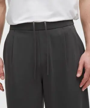 Lululemon Daydrift Relaxed-fit Pleated Trouser Shorter - Graphite Grey