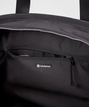 Lululemon City Essentials Duffle Bag 28l - Black/silver