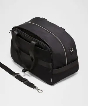 Lululemon City Essentials Duffle Bag 28l - Black/silver
