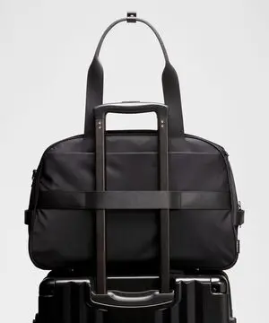 Lululemon City Essentials Duffle Bag 28l - Black/silver