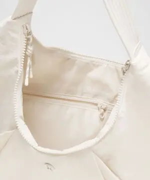 Lululemon Pleated Shoulder Bag 10l - Light Ivory