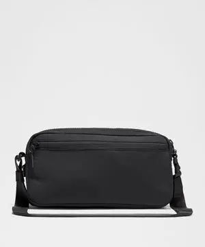 Lululemon Multi-pocket Crossbody Bag 2.5l