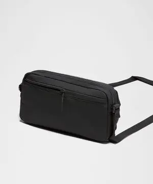 Lululemon Multi-pocket Crossbody Bag 2.5l