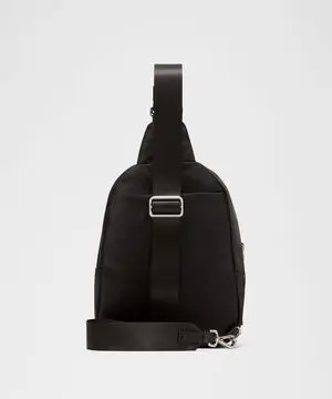 Lululemon Everywhere Sling Bag 4.2l