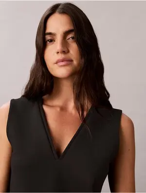 Calvin Klein High Twist Compression V-neck Shell - Black