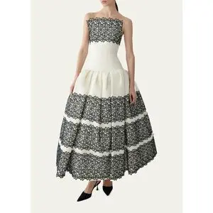 Carolina Herrera Strapless Guipure Lace Gown