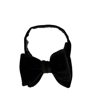 TOM FORD Pre-tied Bow Tie - Black