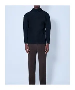 Issey Miyake Basics Top