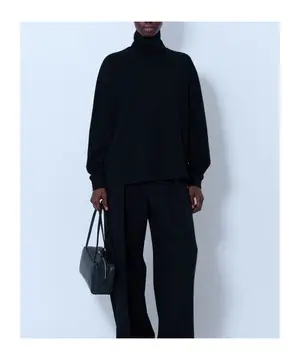 THE ROW Long-sleeve Knit Top