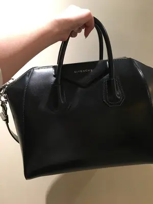 Givenchy Medium Antigona Bag
