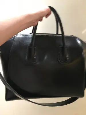 Givenchy Medium Antigona Bag