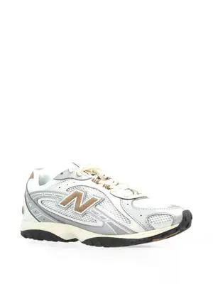NEW BALANCE 204l Shoes