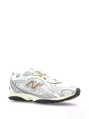 NEW BALANCE 204l Shoes - Silver