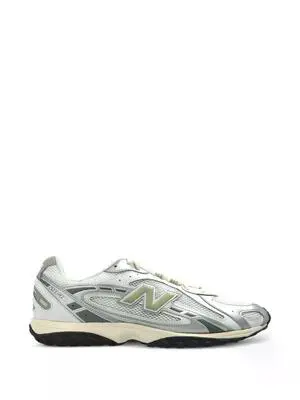 NEW BALANCE 204l Shoes - Silver