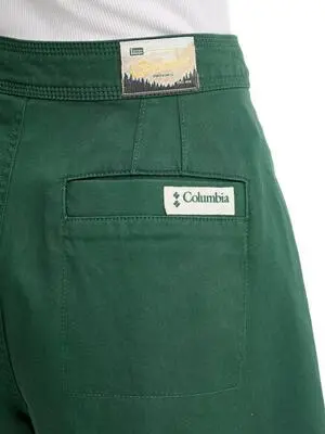 Columbia Acker Rock Pleated Logo-patch Shorts