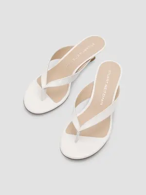 STUART WEITZMAN Rio Sleek 35mm Kitten-heel Sandals - Blanco