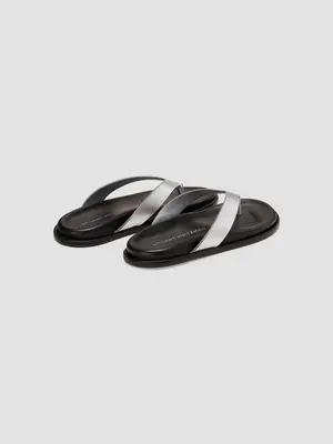 STUART WEITZMAN Marykate Thong Sandals