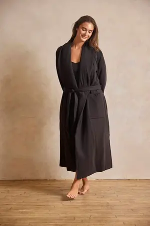 Skin Oasis Robe - Black