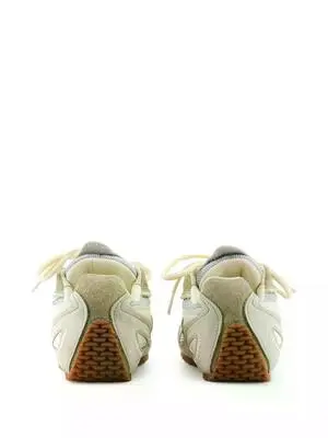 Axel Arigato Slow Runner Round-toe Low-top Sneakers