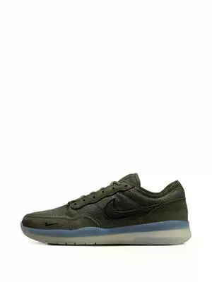 NIKE Sb Ps10 Low-top Sneakers