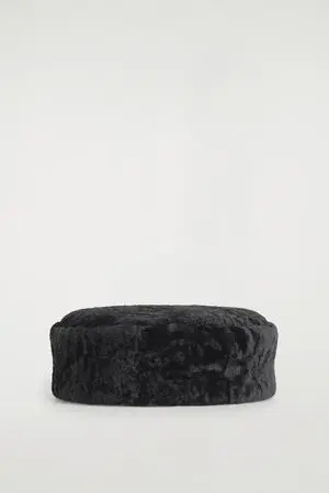 COS Shearling Pillbox Hat - Black