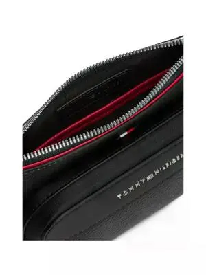 TOMMY HILFIGER Logo-plaque Pebbled Messenger Bag