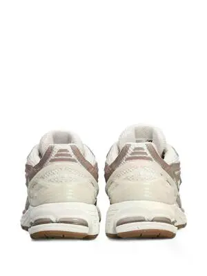 NEW BALANCE 1906r Sneakers