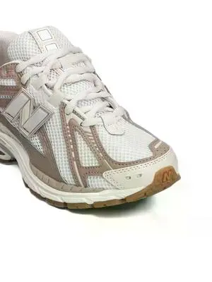 NEW BALANCE 1906r Sneakers