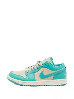 JORDAN 1 Low Sneakers - Blue