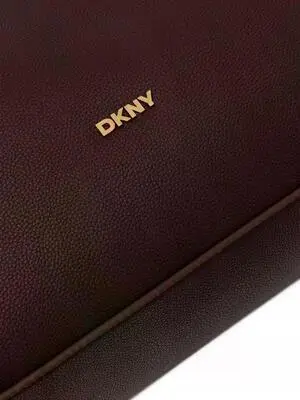 Dkny Pebbled Logo-plaque Shoulder Bag - Red