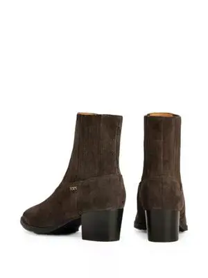 TOD'S Logo-plaque Suede Ankle Boots