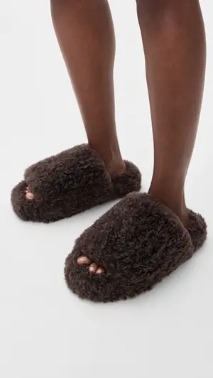 Apparis Dillon Bouclette Slides