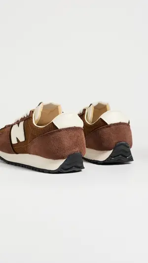NEW BALANCE 471 Sneakers M 4/ W