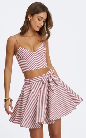MISS CIRCLE NEW YORK Xola Chevron Striped Linen Cropped Top - Red