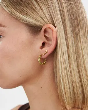 FABLE ENGLAND Niva Mistletoe & Pearl Climber Earrings