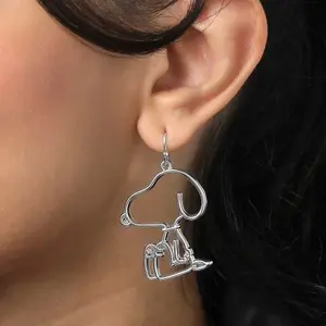 PEANUTS Snoopy Outline Dangle Earrings For Official License