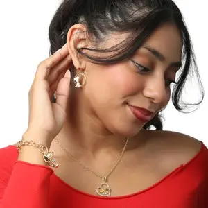 PEANUTS Woodstock And Snoopy Mismatch Dangle Hoop Earrings For - Gold