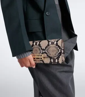 Victoria Beckham Dorian East-west Leather Clutch