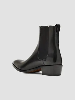 TOM FORD Burnished Leather Chelsea Boots