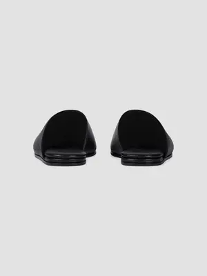 Givenchy Label Flat Mules In Nappa Leather