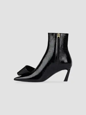 Givenchy Twisted Ribbon Ankle Boots In Shiny Naplack Leather - Black