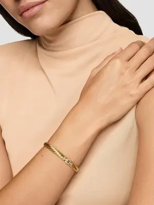 David Yurman Sculpted Cable Buckle Bracelet In 18k Yellow Gold