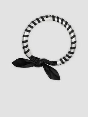 Givenchy Chain Bow Torque Necklace In Metal And Leather - Black Silver