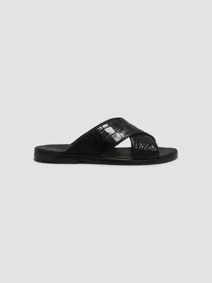 Manolo Blahnik Otawi Leather Sandals - Black