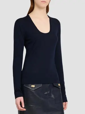 FERRAGAMO Extra-fine Wool Seamless Scoopneck Sweater