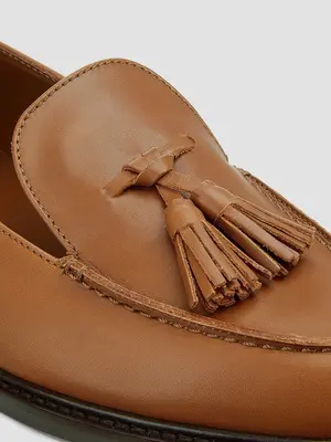 Manolo Blahnik Bucky Tassel Leather Loafers