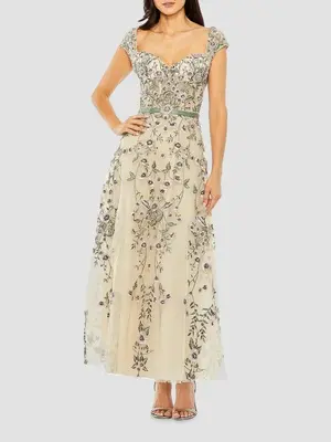 Mac Duggal Floral-embroidered Sweetheart Gown - Beige Multi