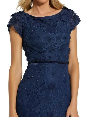 Mac Duggal Petite Floral-appliquéd Trumpet Gown - Midnight